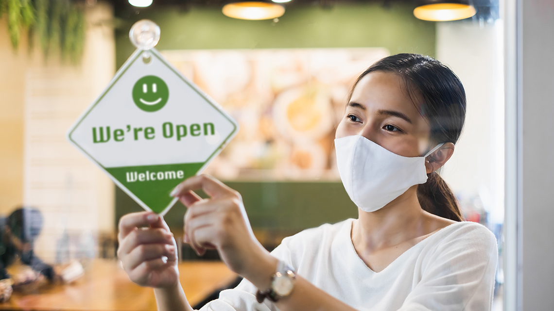 From Front to Back: COVID-19 Restaurant Signage | Dot Foods